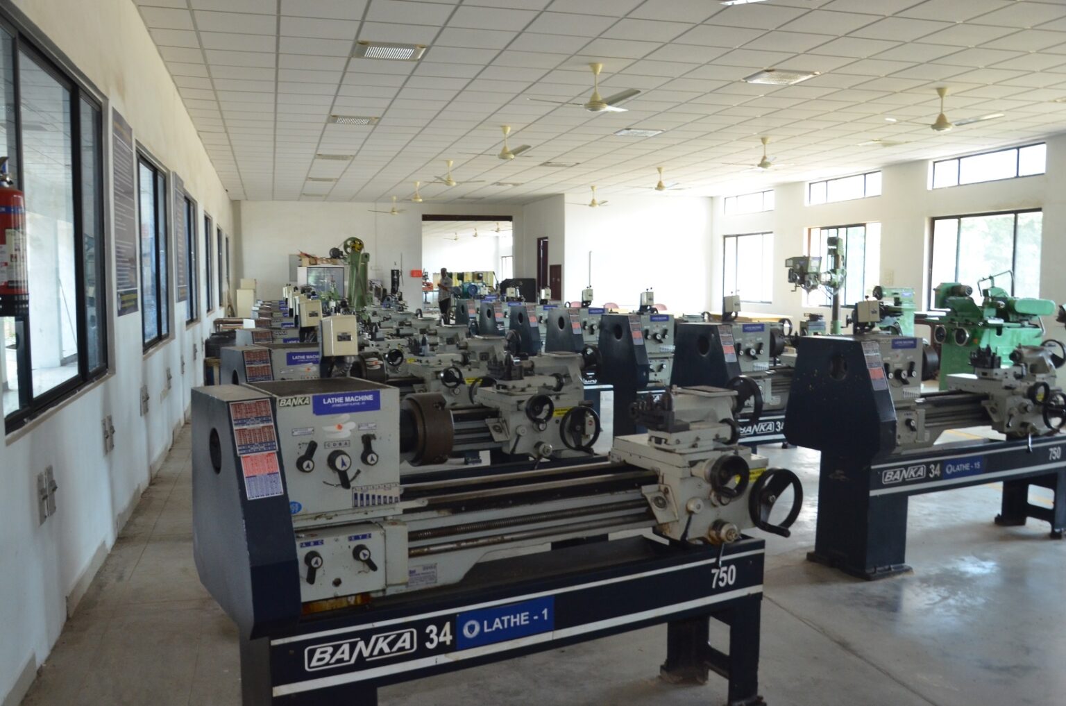 Manufacturing Technology Laboratory - Jansons Institute of Technology